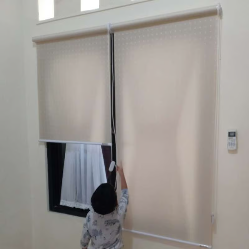 Roller Blind Indoor : Solusi Tirai Modern dan Fungsional untuk Interior ...